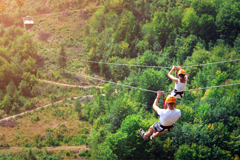 Jeat Boat Monster ve Zipline – Şah Saray Cave Suites